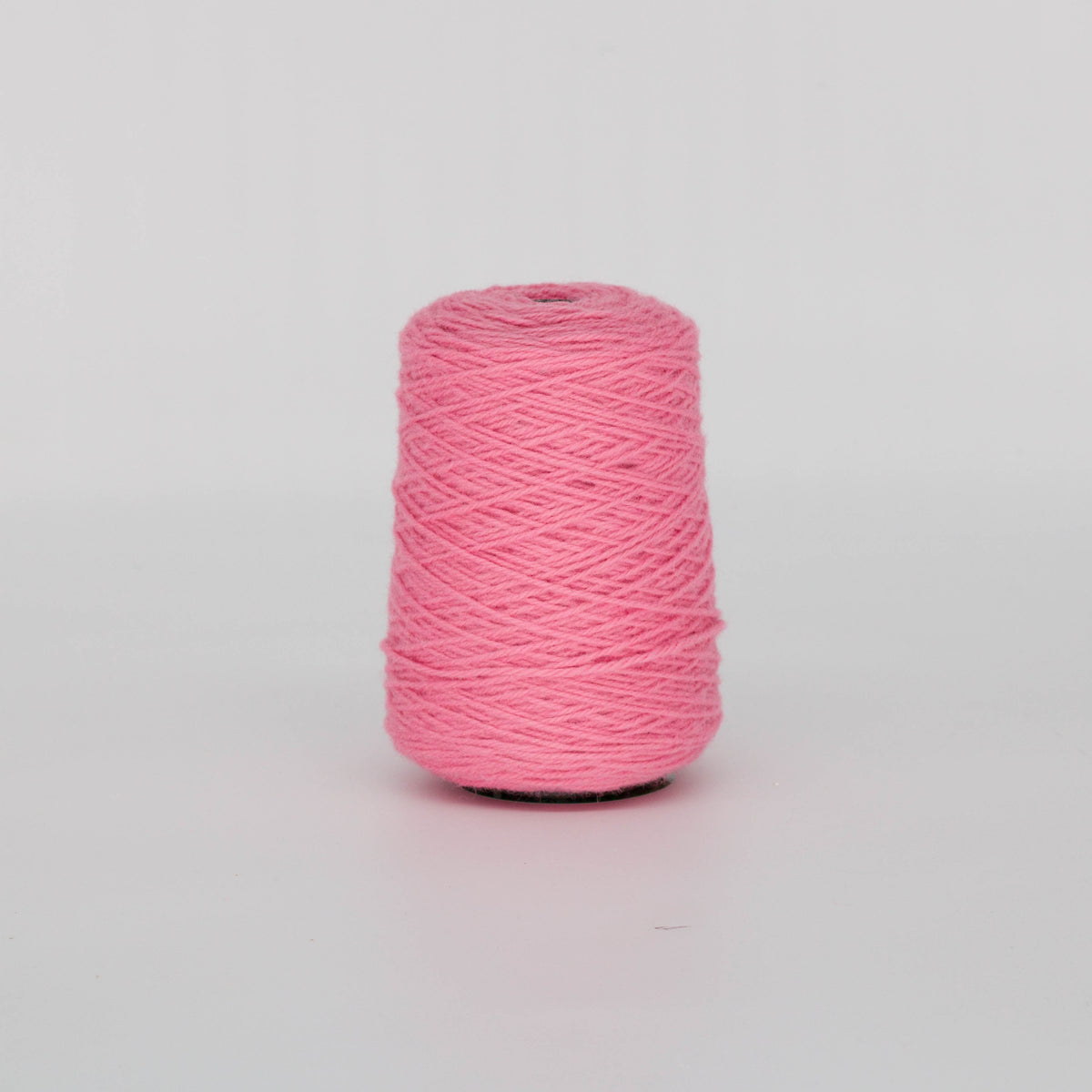 Candy pink 100% Wool Tufting Yarn On Cone (806c) – TuftingshopVATEXEMPTION